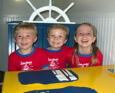 The Wee Packet Restaurant & Gift Shoppe